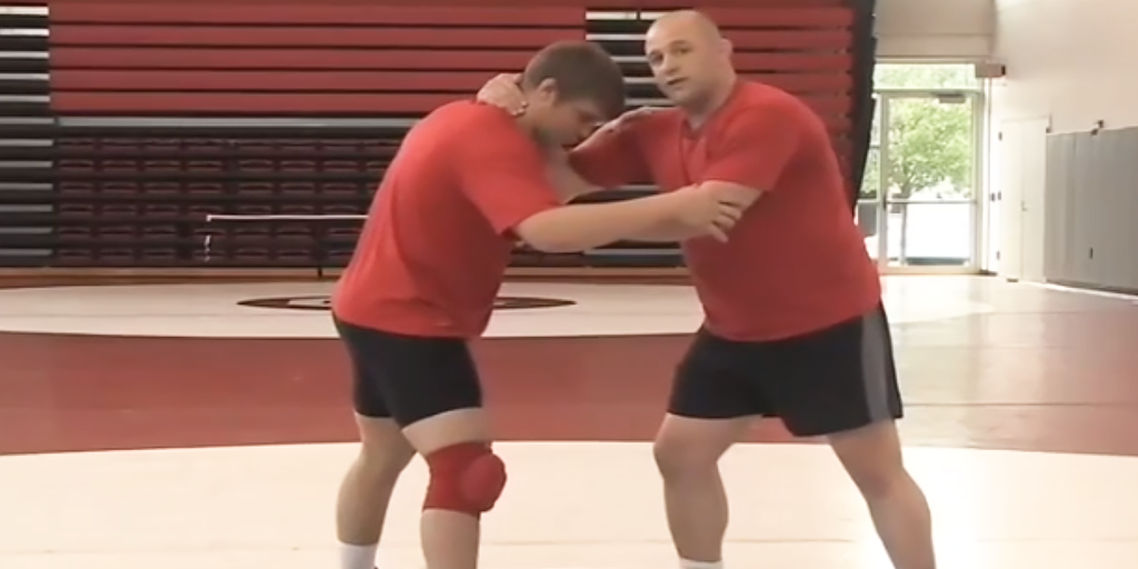 Duck Under from a Collar Tie – Damion Hahn [VIDEO] – Coaches Insider